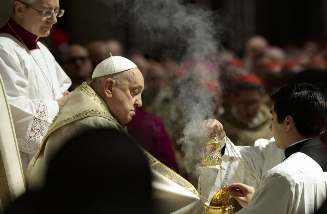 Pope Francis kicks off a yearlong Jubilee that will test his stamina ...